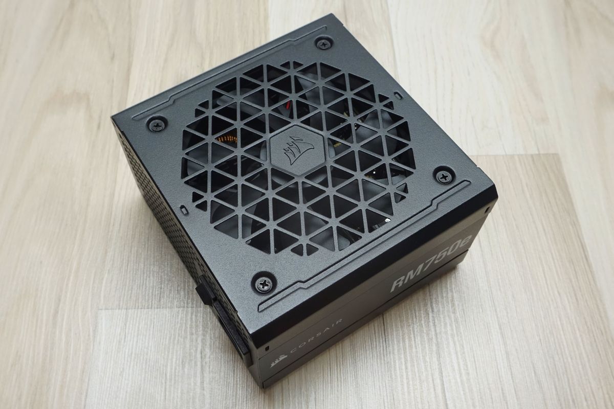 Corsair RM750e ATX 3.1 PSU Review | Tom's Hardware