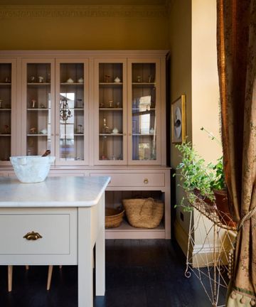 Kitchen color trends 2025 – 10 of the most stylish shades | Homes and ...