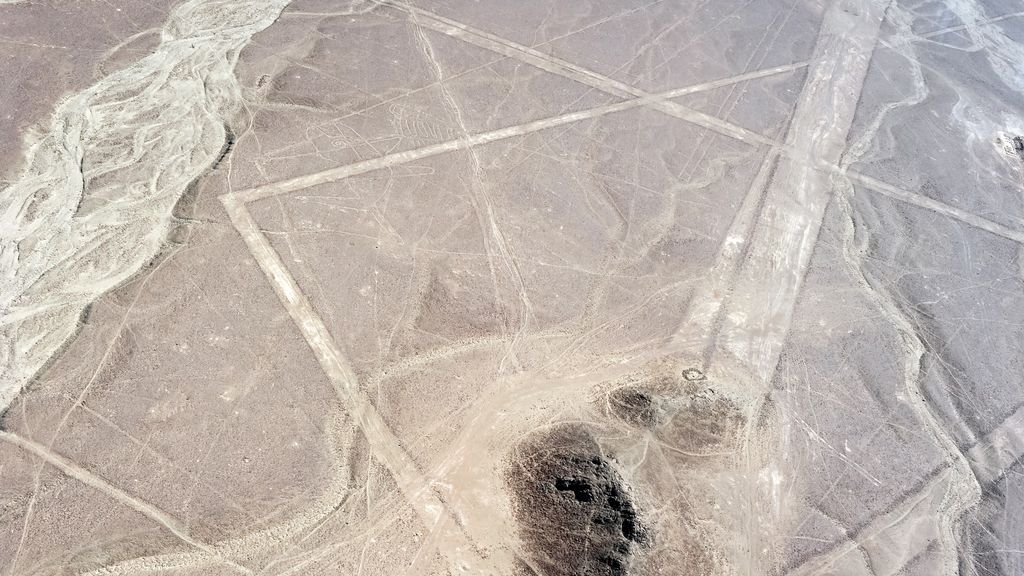 Stunning images of the mysterious Nazca Lines in Peru | Live Science