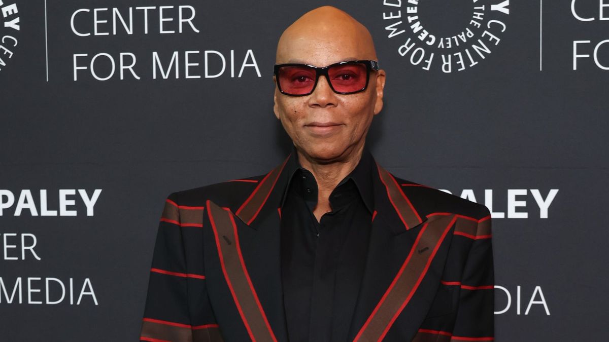 RuPaul's home bar is 'glamorous, moody, and decadent' | Homes and Gardens