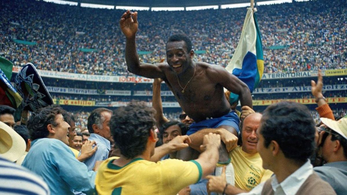 Ranked! The 10 best Brazilian players ever | FourFourTwo