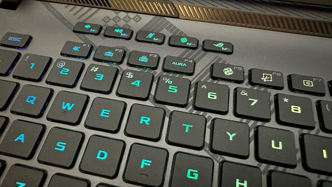 Asus ROG Strix G16 Gaming Laptop Review: Beauty and Brawn | Tom's Hardware