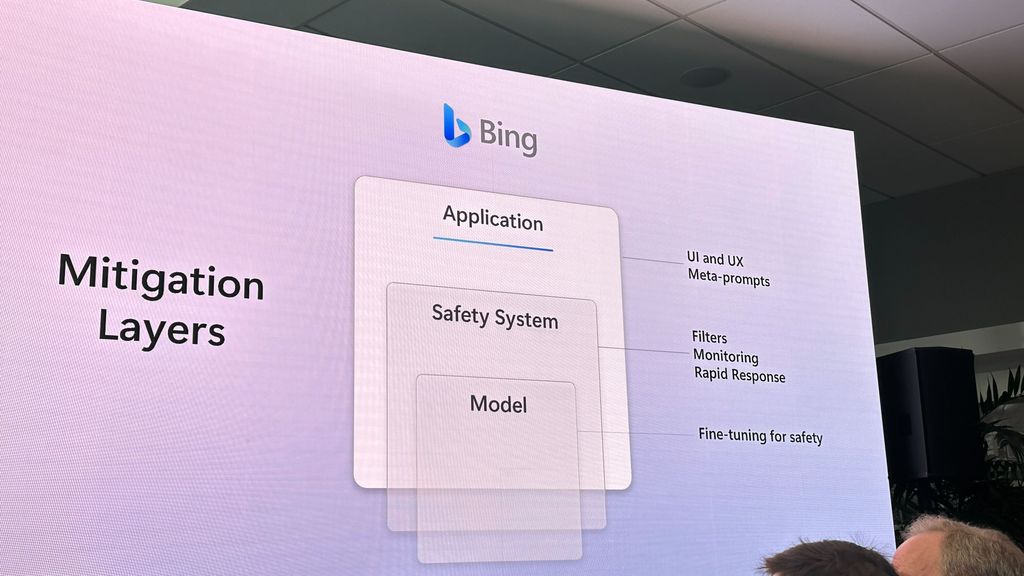 Microsoft ChatGPT event recap: hands-on with the new Bing search engine ...