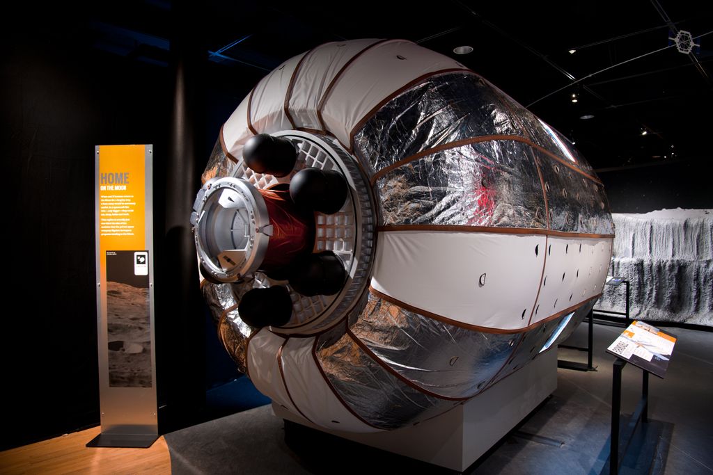 Gallery: NYC Museum's New Space Show | Space