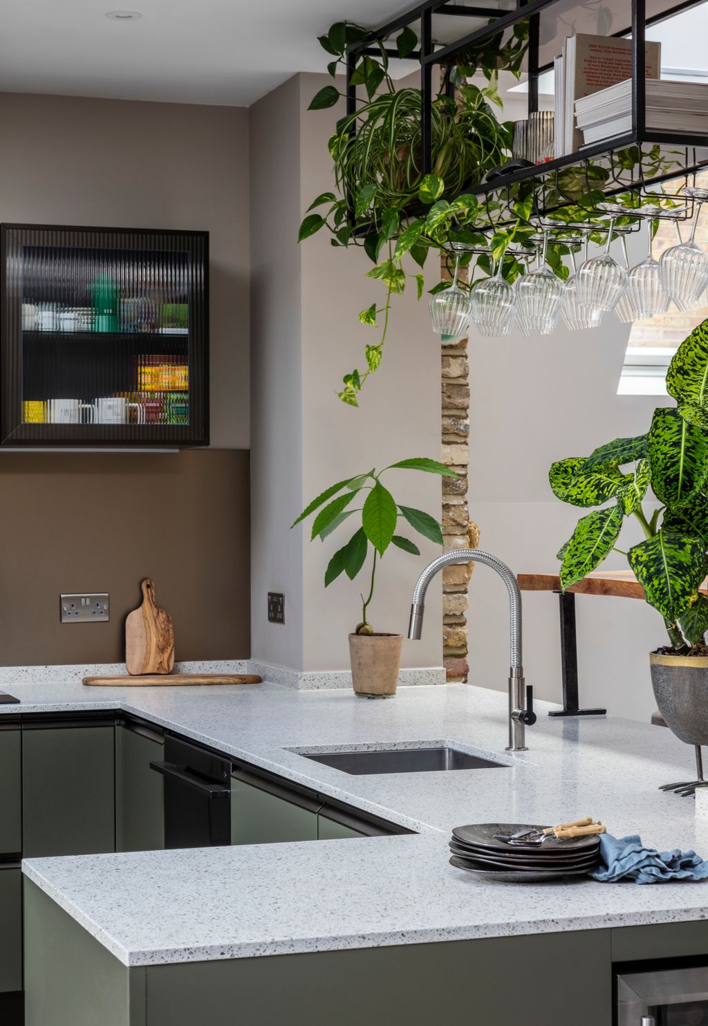 U-shaped kitchen ideas: 20 ways this layout works for everyone | Homes ...