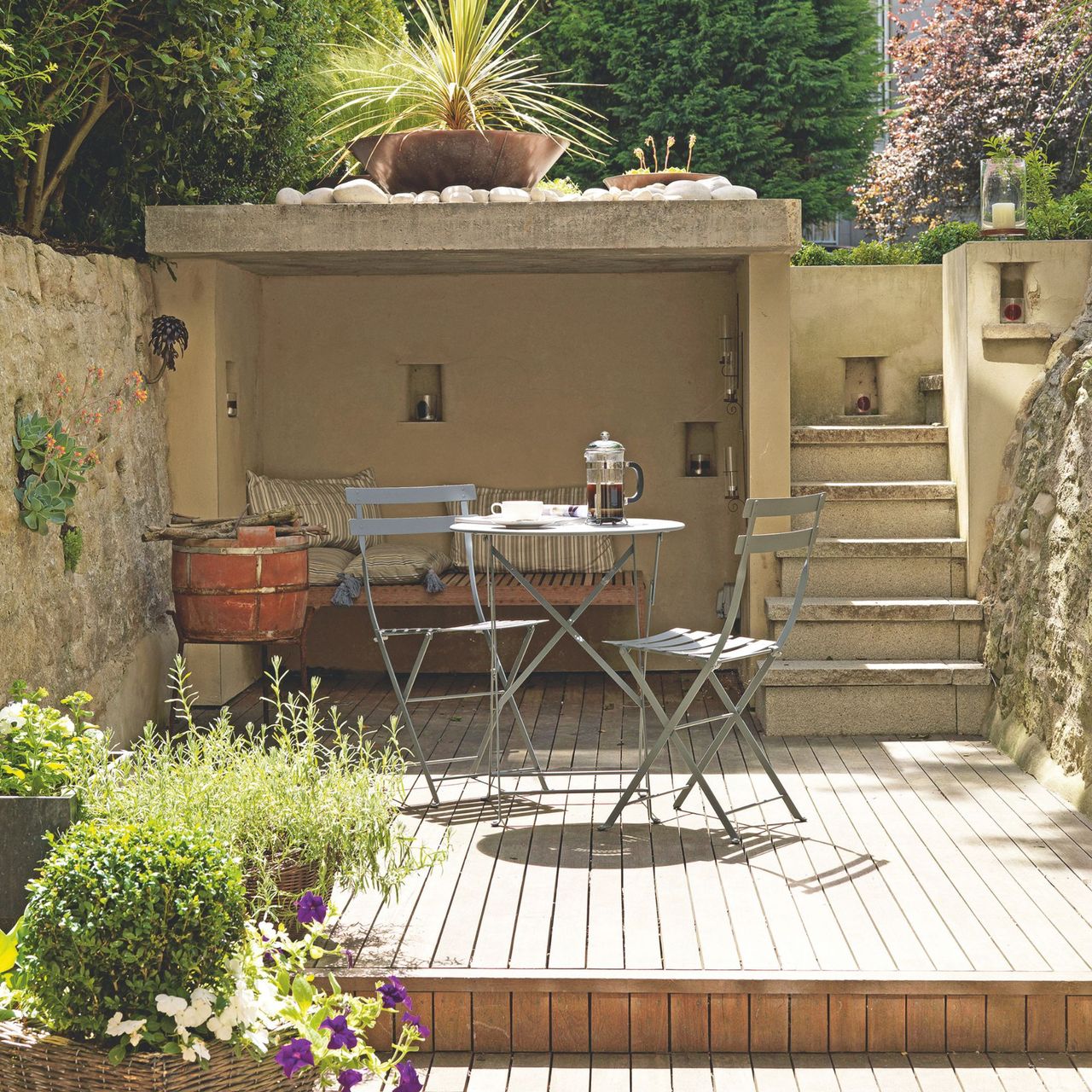 Small garden decking ideas — 7 ways to deck a petite space | Ideal Home