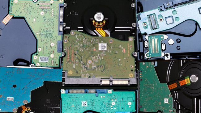 Seagate unveils 36TB HAMR hard drive: Mozaic 3+ extended | Tom's Hardware