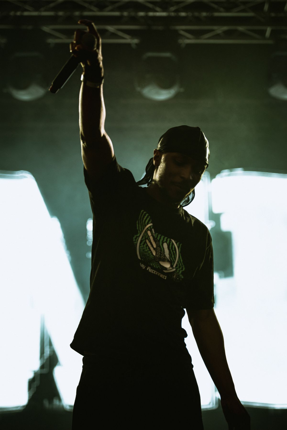 Let the music play! Tips for photographing live music | Digital Camera ...