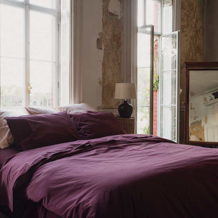 How to wash a duvet: expert cleaning advice for fresh bedding | Ideal Home