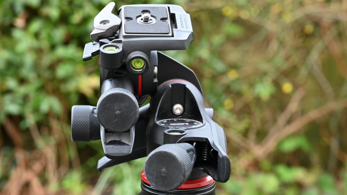 Manfrotto XPRO Geared 3-way Head review | Digital Camera World