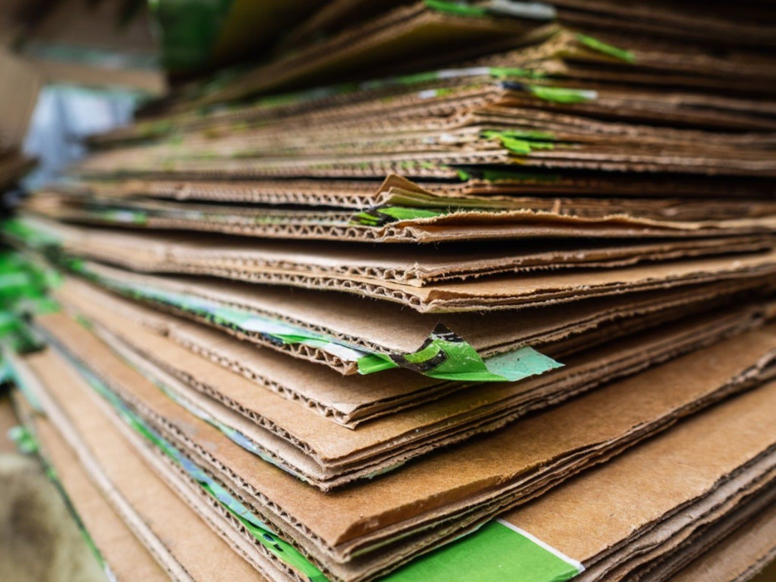 Using Cardboard In Compost - How To Compost Cardboard Boxes | Gardening ...