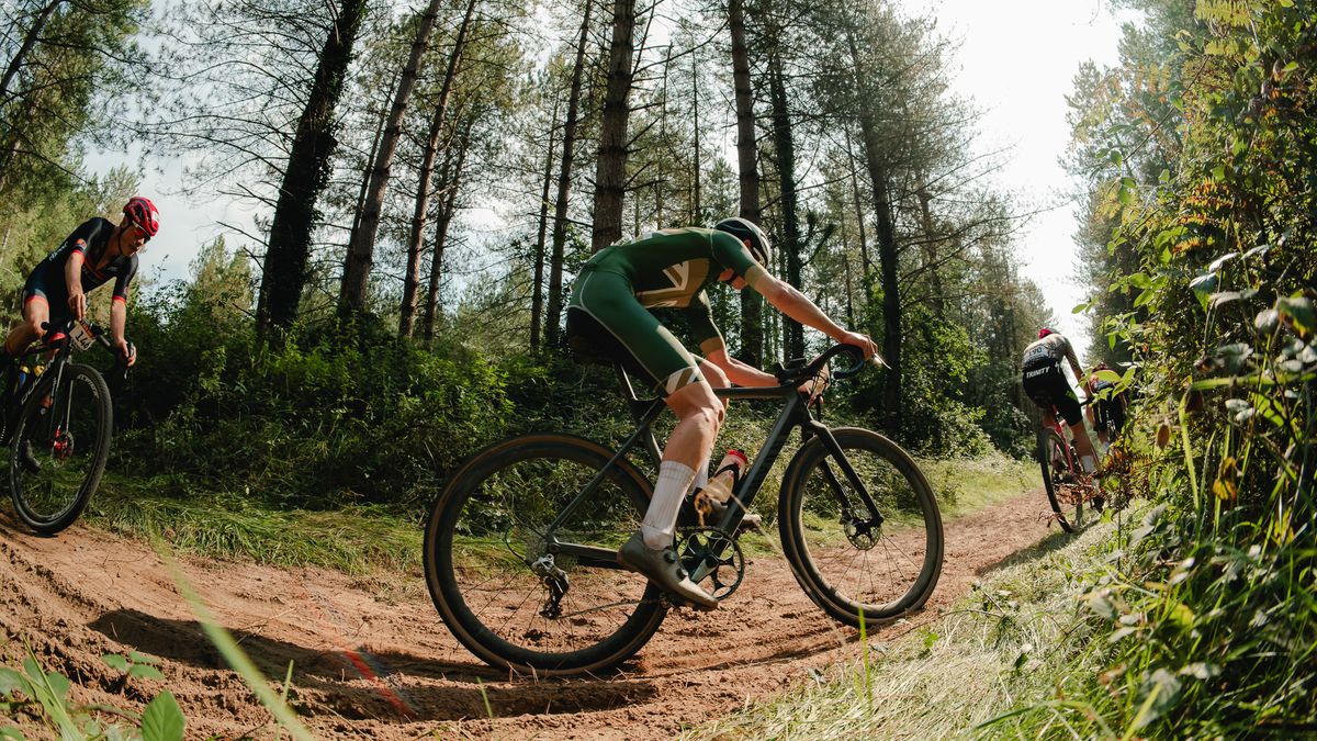 Xan Crees and Joe Blackmore are crowned the new champions at the ...