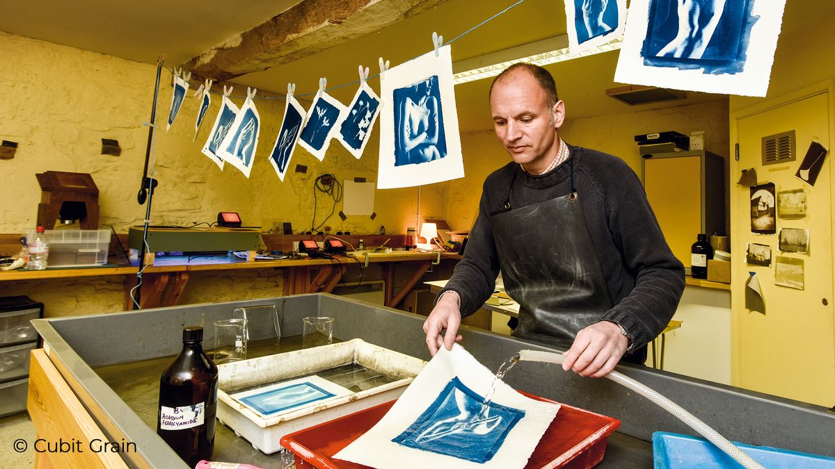 "AI for analog photos": this developing powder sharpens blurry photos ...