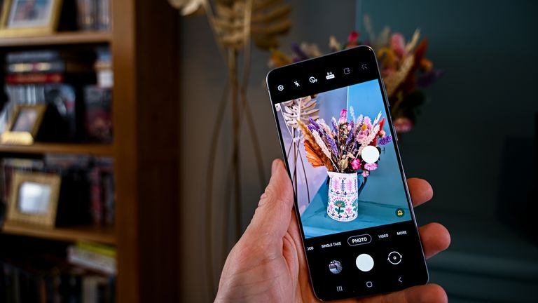 Samsung Galaxy S21 Plus review | Top Ten Reviews