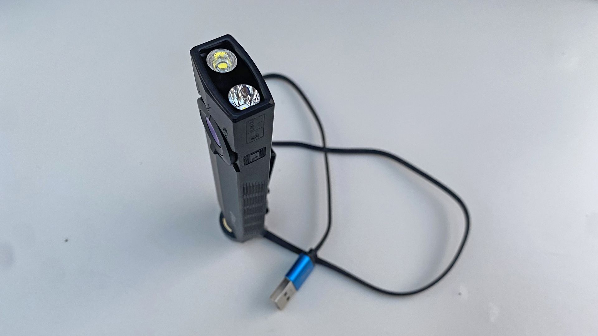 Olight ArkPro review: a compact no-faff multifunctional flashlight for ...