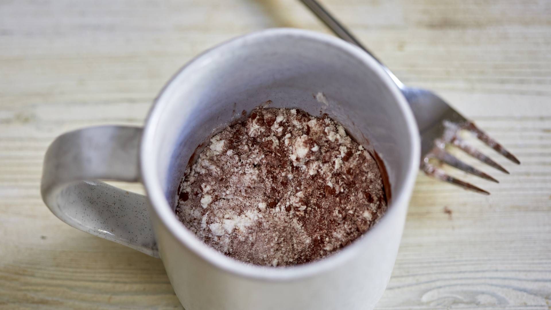 How to make a mug cake: Microwave mug cake recipe | GoodtoKnow