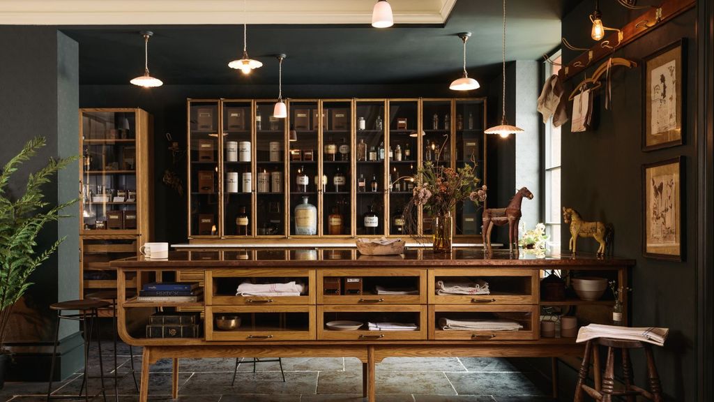 What kills maggots instantly? 8 simple solutions | Homes and Gardens