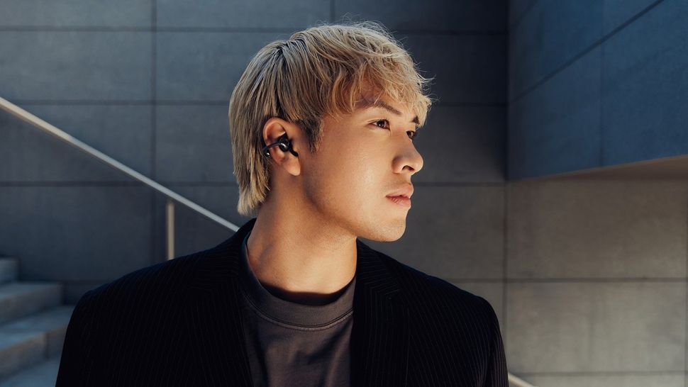 As a glasses wearer, these nifty wireless clip-on earbuds really appeal ...