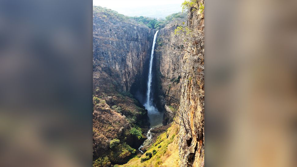 Archaeologists in Zambia discover oldest wooden structure in the world ...