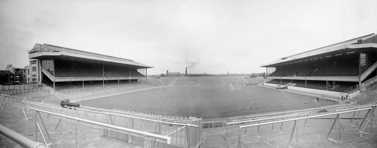 The world's greatest ground? A photographic centenary celebration of ...