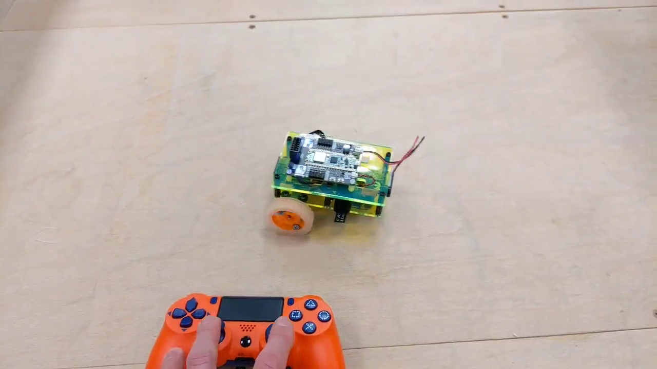 Bluetooth Raspberry Pi Pico W Robot Controlled Via Playstation 4 Controller Toms Hardware
