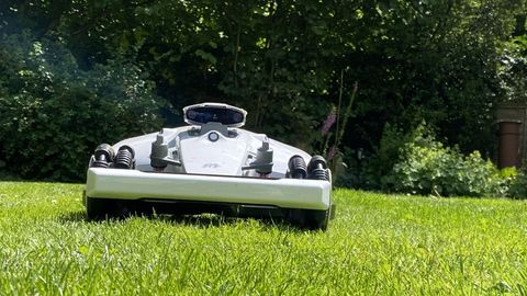 How exactly do robot lawn mowers work? | TechRadar