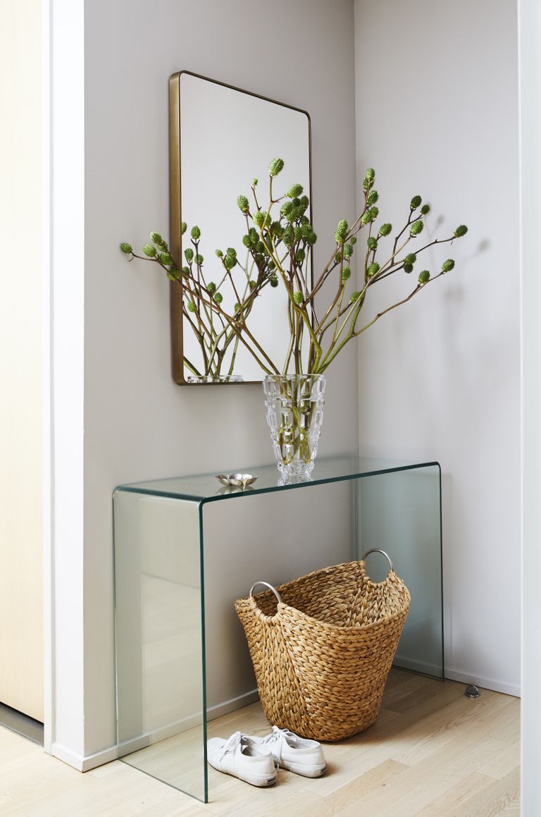 Apartment entryway ideas that prove anywhere can have a grand entrance ...