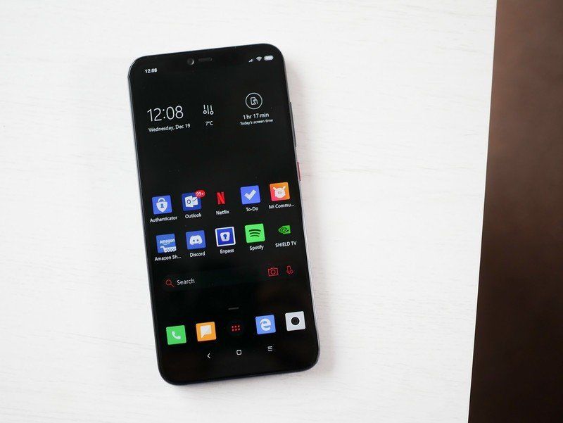 Xiaomi Mi 8 Pro review: Unique and brilliant | Android Central