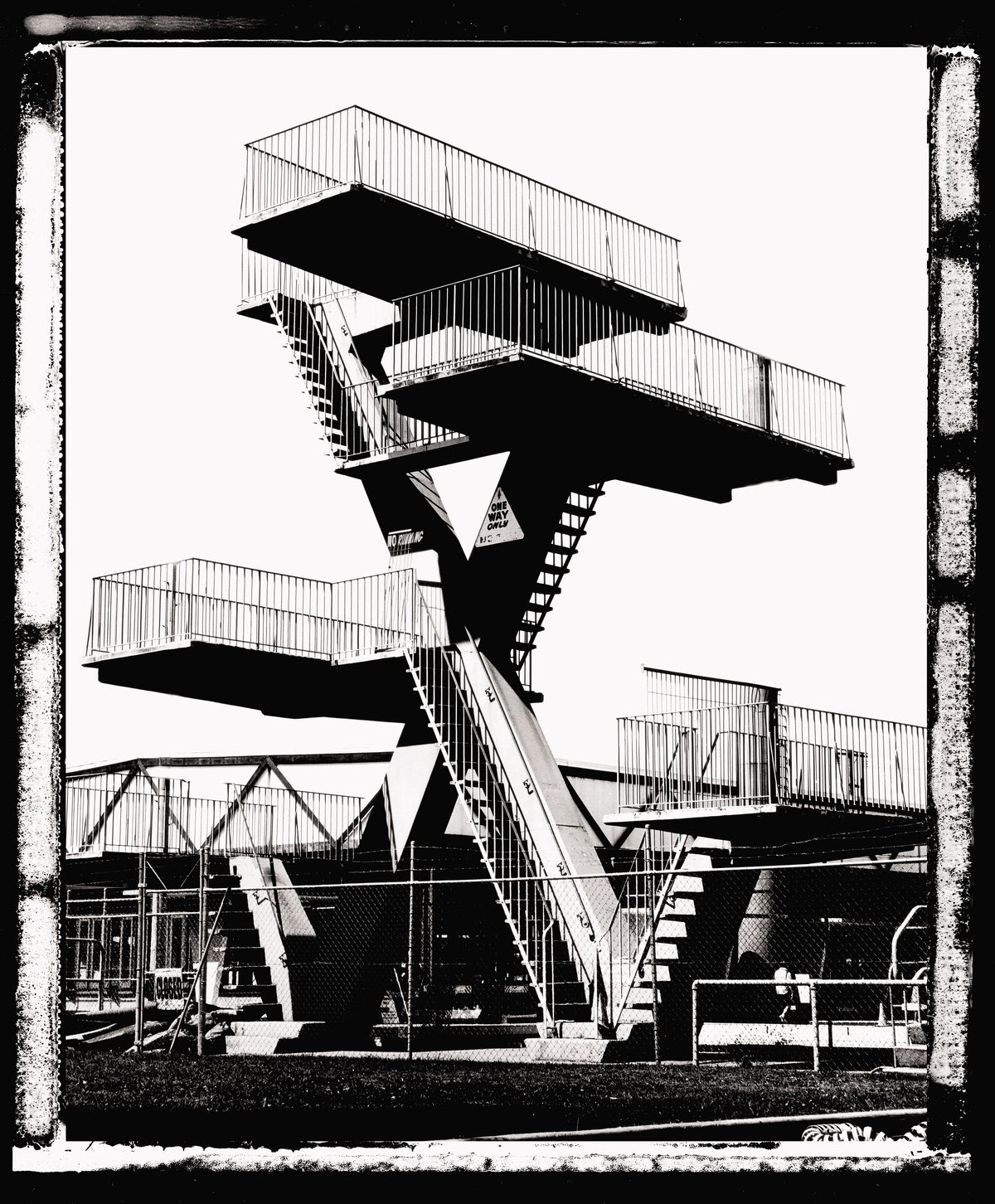'Architecture + Beauty' book shows new documentary photos by John ...
