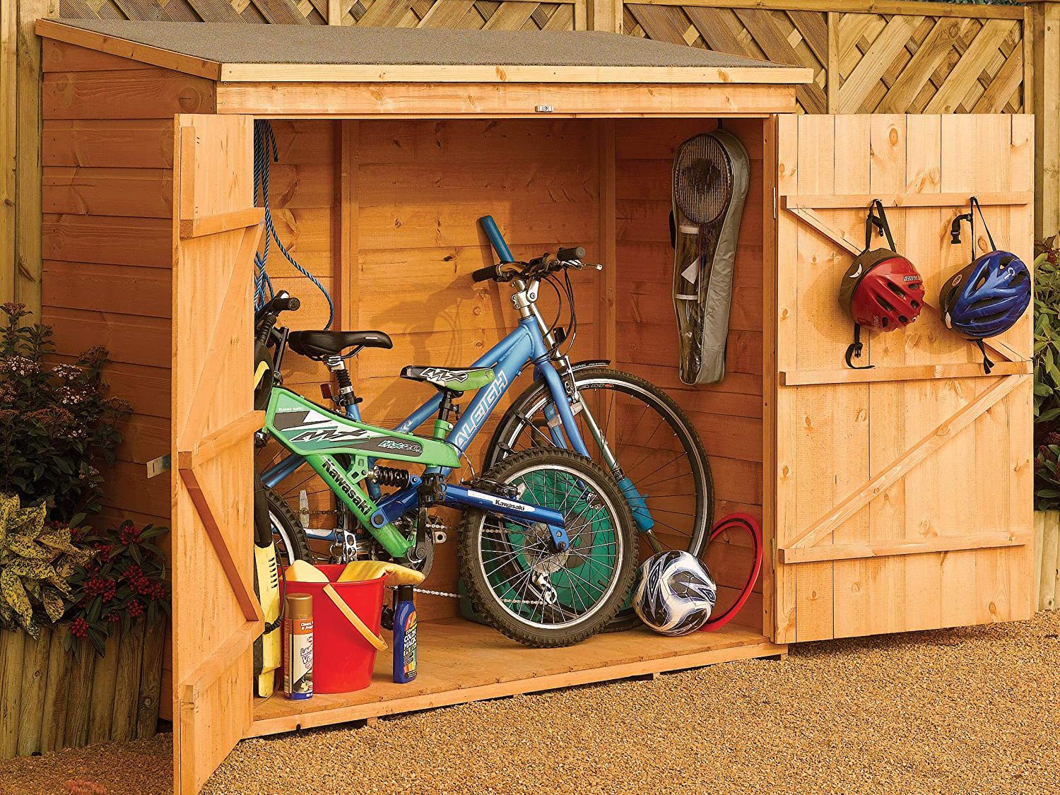 7 outdoor storage boxes to keep your garden clutter at bay | Gardeningetc