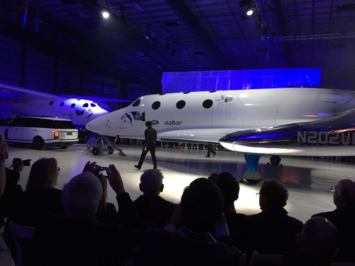 Virgin Galactic's VSS Unity Rolls Out (A SpaceShipTwo Photo Gallery ...