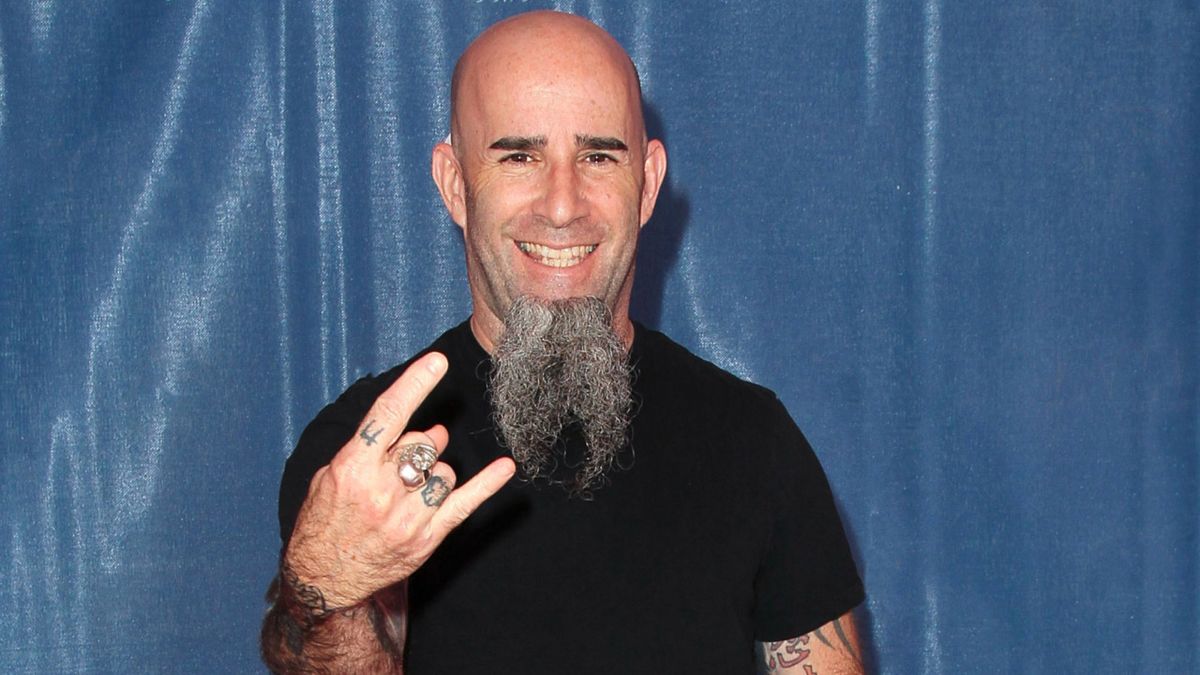 Scott Ian saves emails from stars | Louder