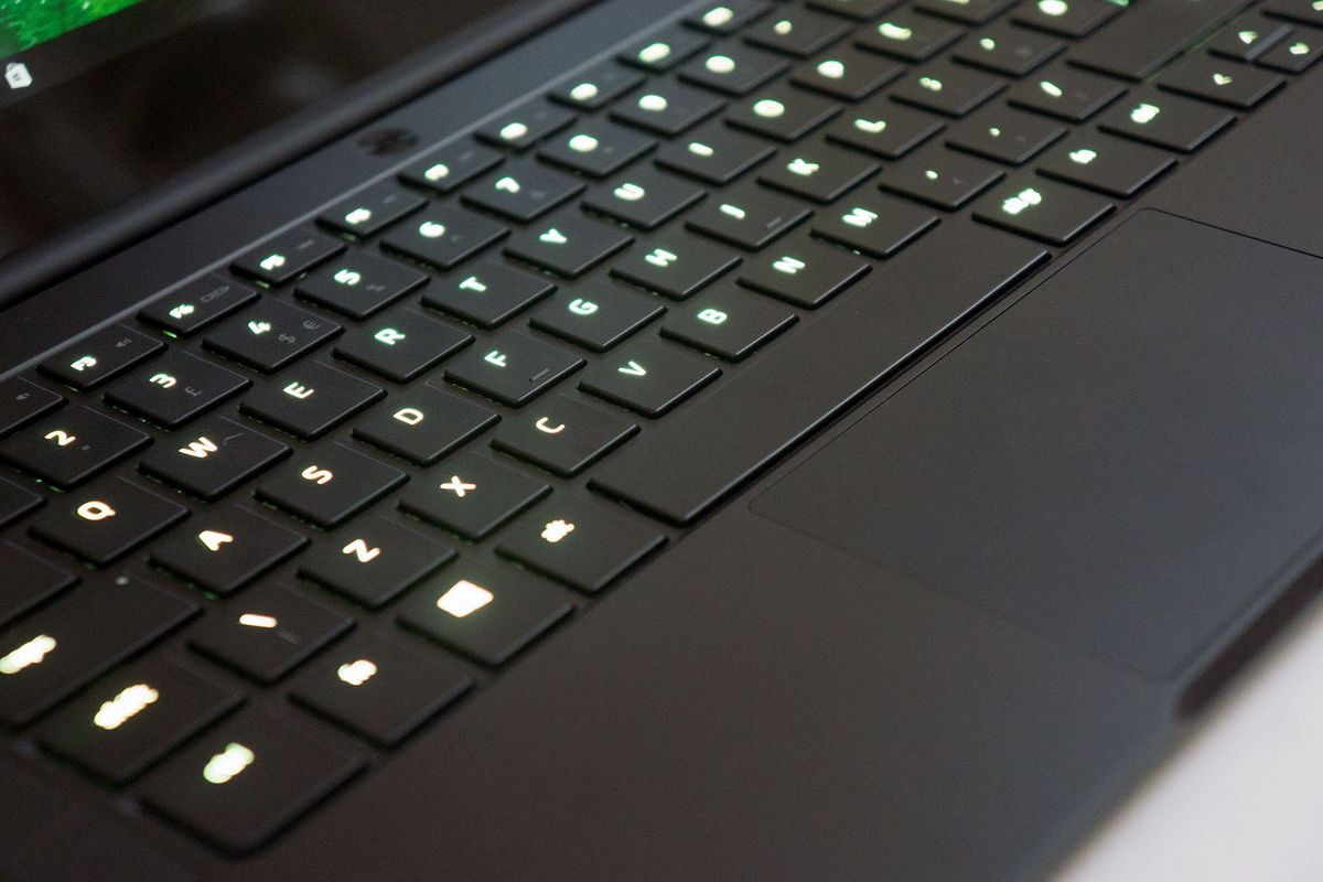 Razer Blade Stealth (2016) review: The gaming ultrabook just got even ...