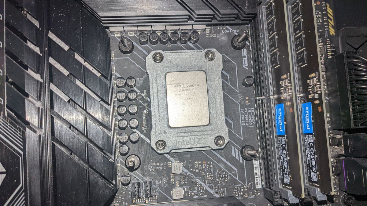 SilverStone VIDA 240 Slim SFF AIO Review: Slim Thermal Performance ...