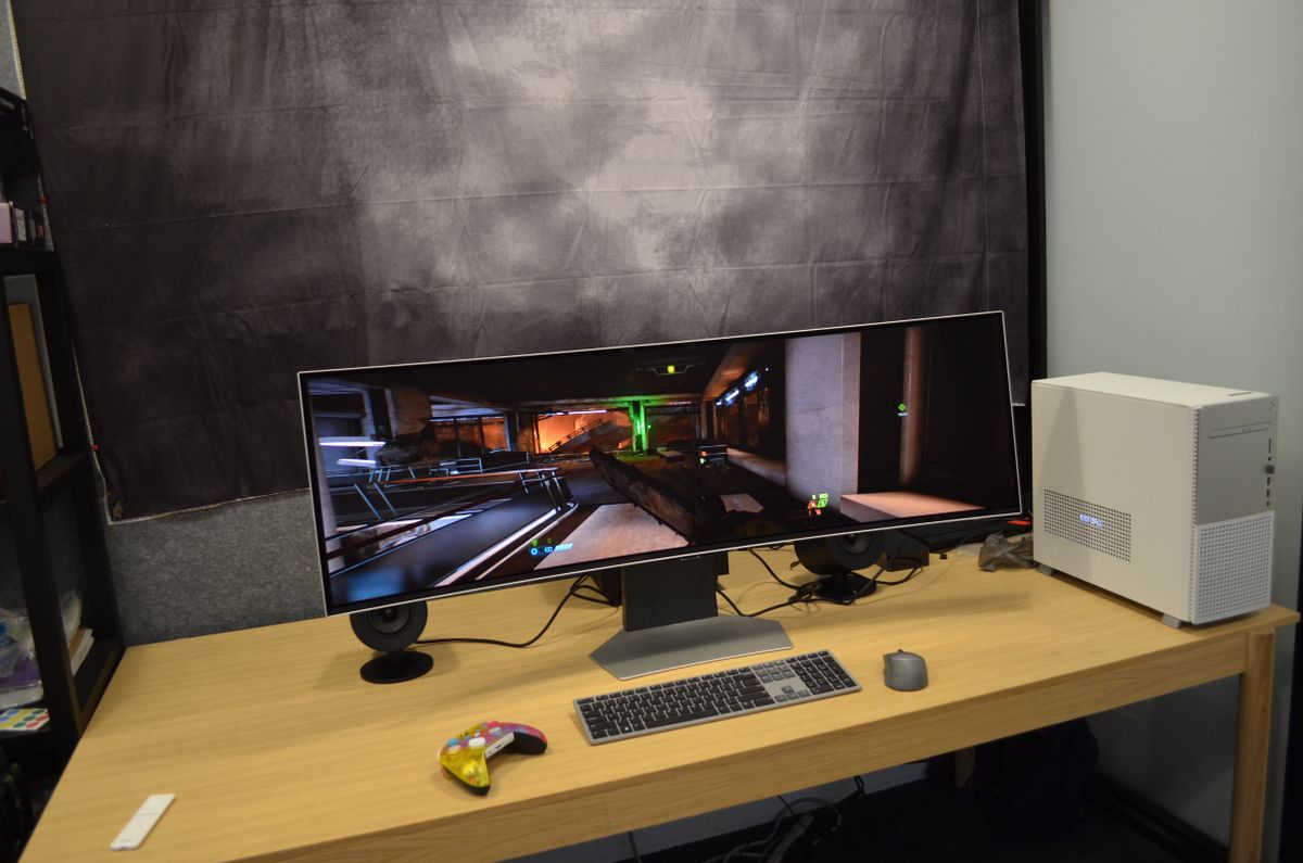 Samsung Odyssey OLED G9 review: a futuristic monitor with a backwards ...