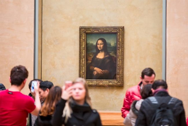 The Magical Gaze of 'Mona Lisa' Is a Myth | Live Science