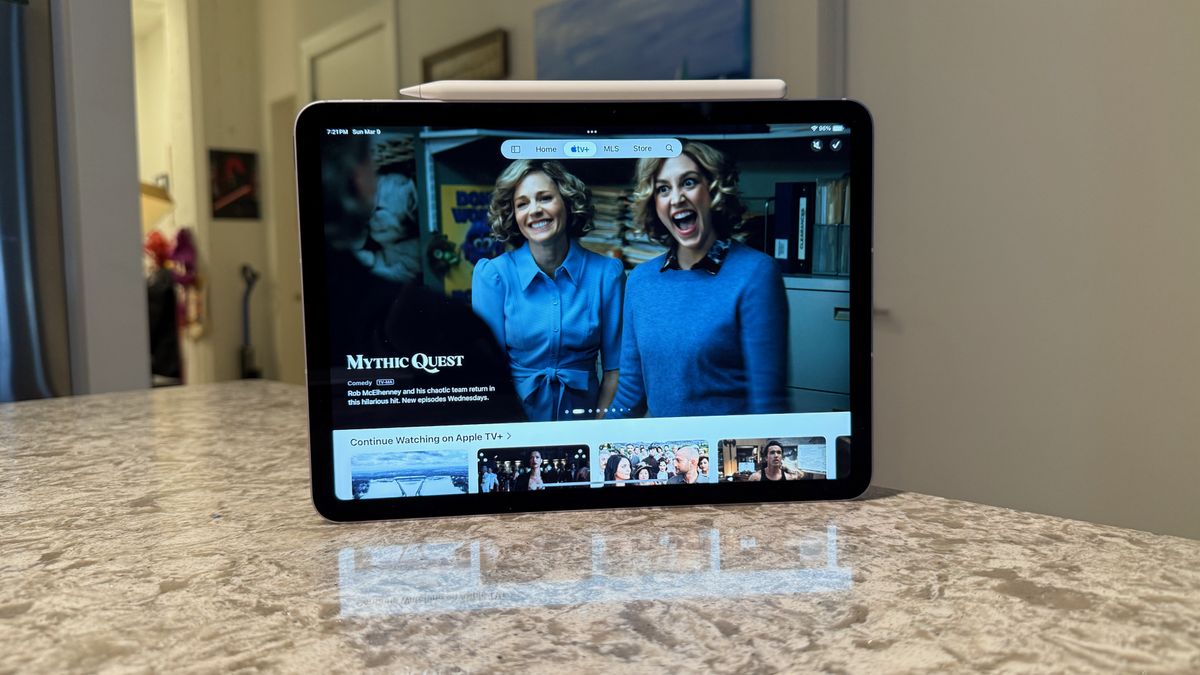 Apple iPad Air 11-inch (2025) review: A familiar build with a lot more ...