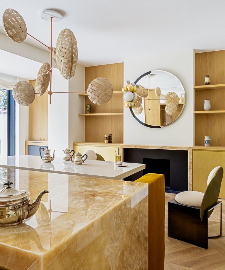 What colors create a mid-century modern color scheme? | Homes and Gardens