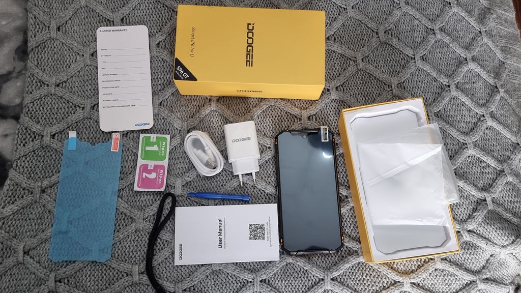 Doogee S96 GT review | Digital Camera World