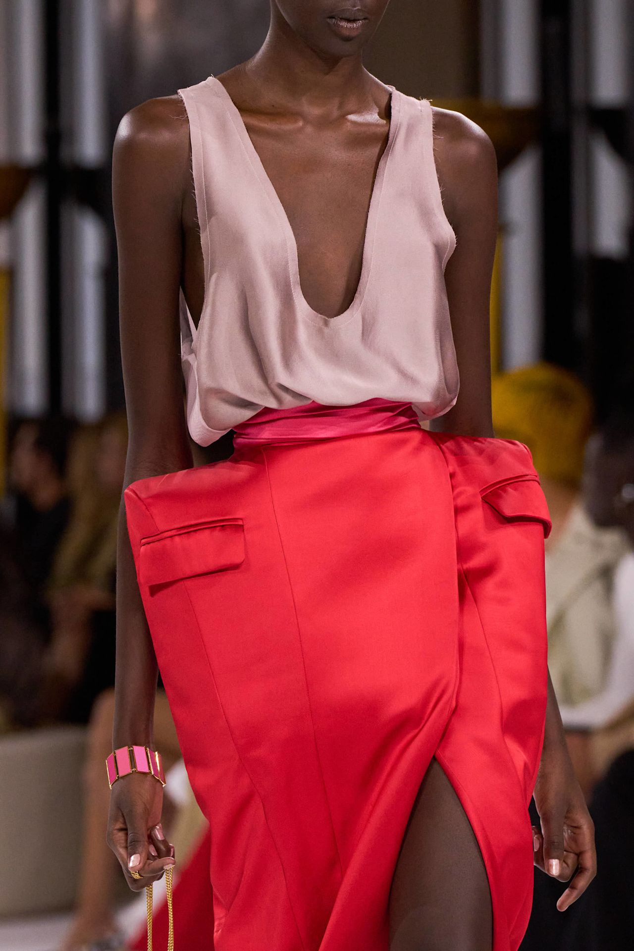 The 9 Chicest Fashion Colour Combinations of 2025 | Who What Wear