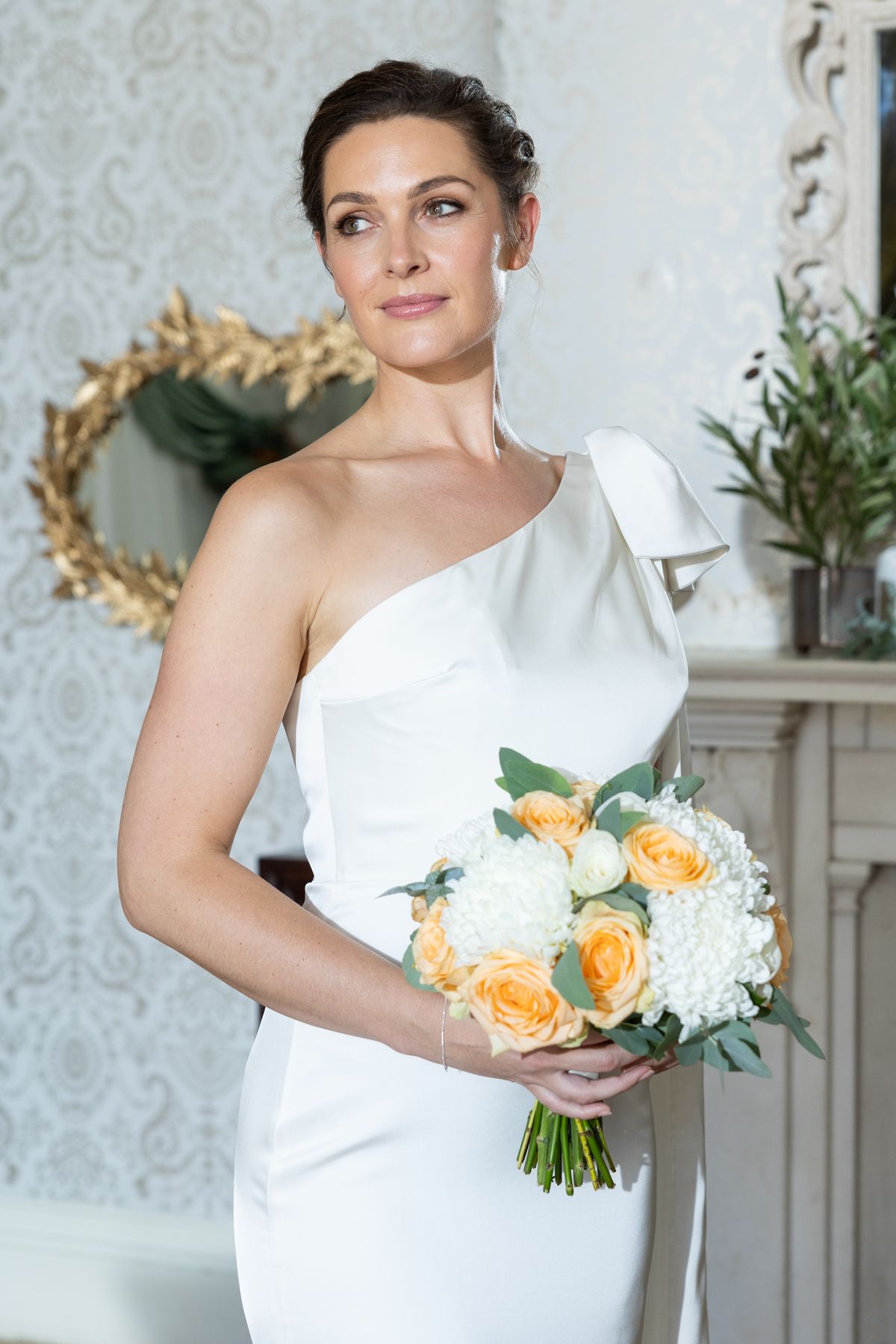 Hollyoaks spoilers: Sienna Blake has a wedding from hell! | What to Watch