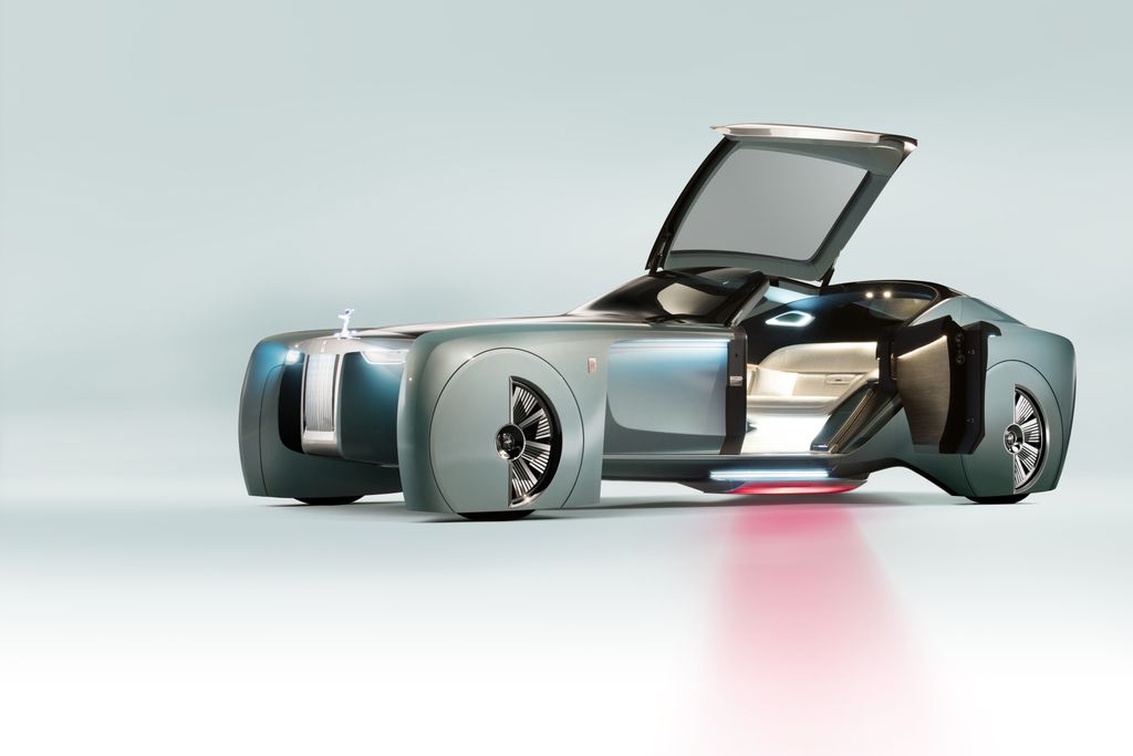 Rolls-Royce puts the Phantom back on its lofty pedestal | Wallpaper*