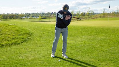 Revolutionize Your Short Game With This PGA Pro Practice Routine | Golf ...
