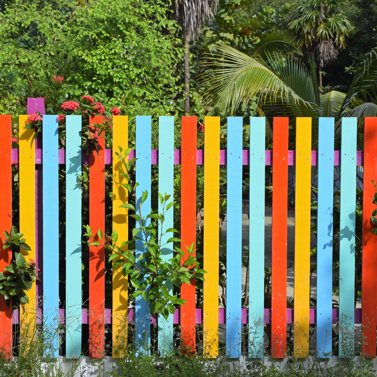 4 garden fence colours that will boost your home’s value | Ideal Home