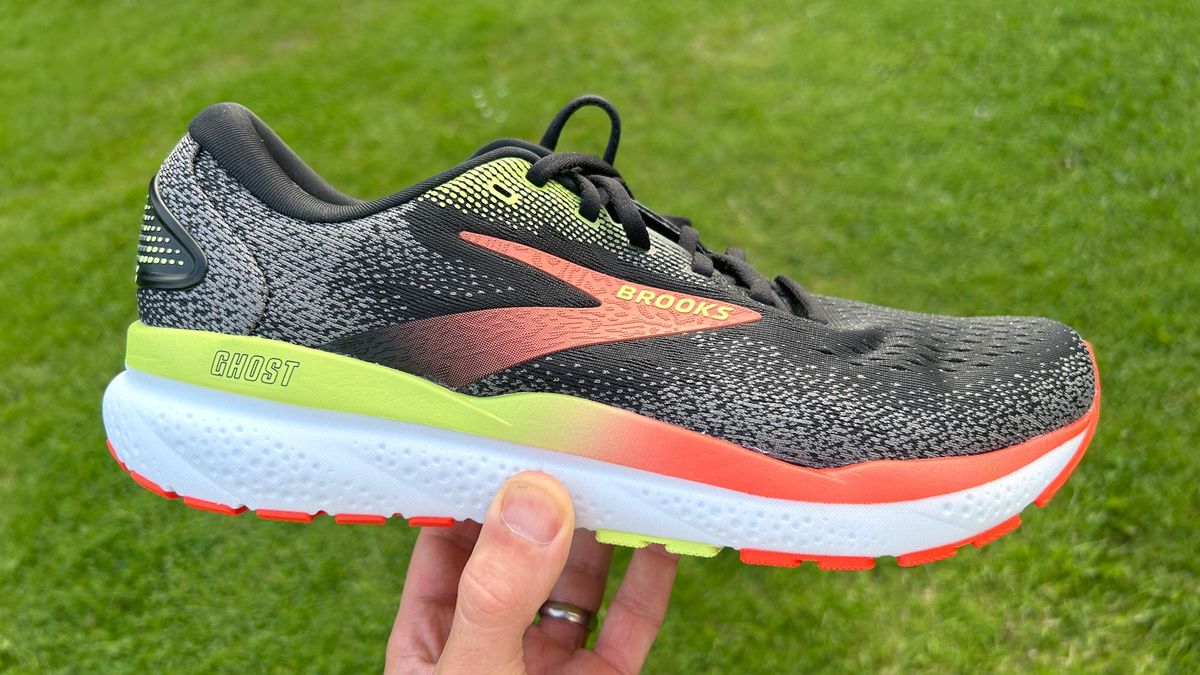 Brooks Ghost 16 review: Two runners test the popular daily trainer ...