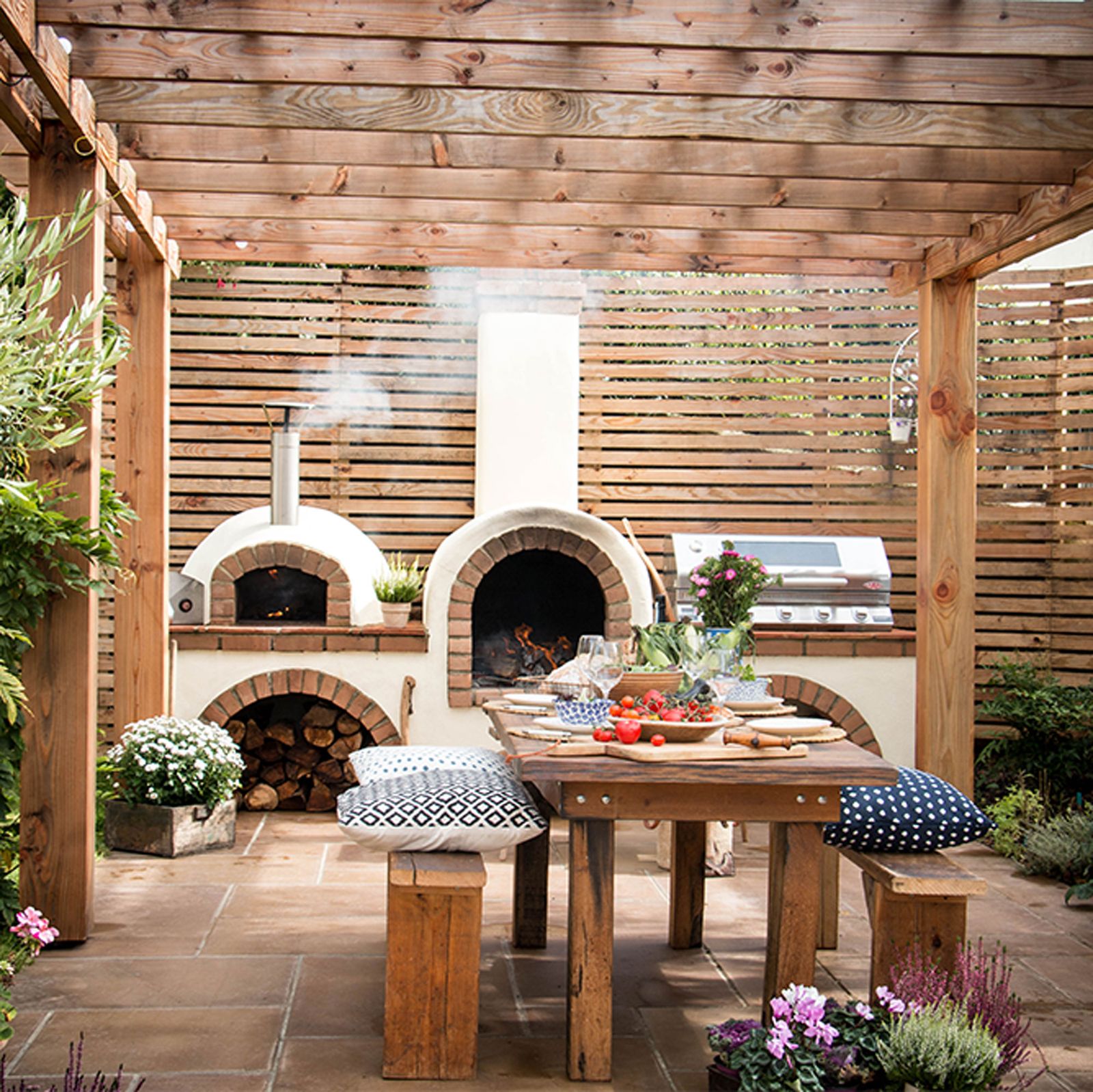 Carry on cooking all-season round with these stylish outdoor kitchen ...