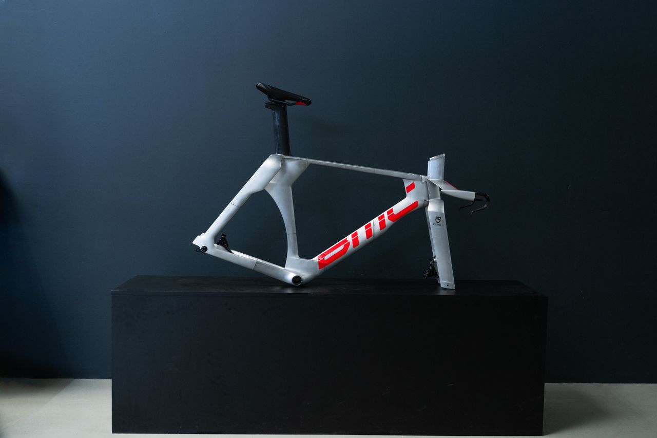 Stefan Kung spotted on a new BMC Timemachine time trial bike at Trofeo ...