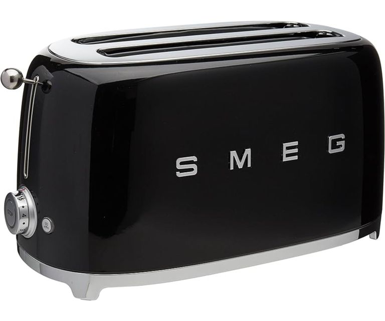 Smeg 4 Slice Toaster TSF02 review: tasty, toaster luxury | Homes and ...