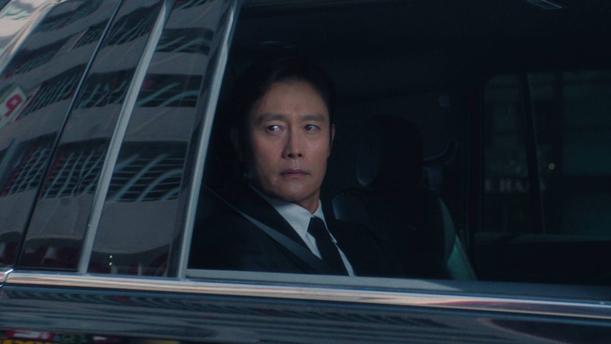 Squid Game's Front Man actor breaks down hit Netflix show's ...