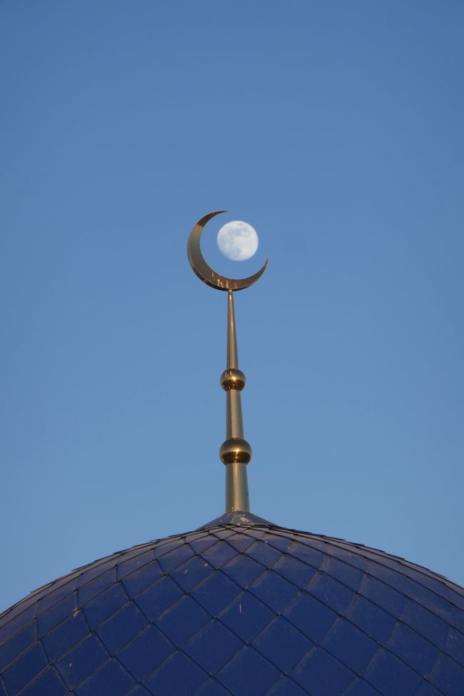 When to photograph the moon | Digital Camera World